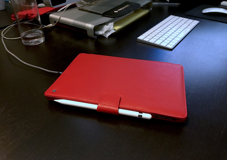 Noreve : Custodie e astucci in pelle