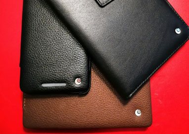 Noreve : Luxury leather cases for Mobile Devices
